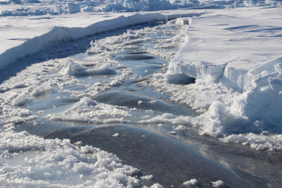 Unveiling the Electrifying Secrets of Polar Snow and Ice: A Paradigm ...
